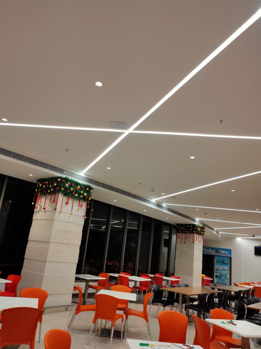 Luxerus | INORBIT MALL - Luxerus